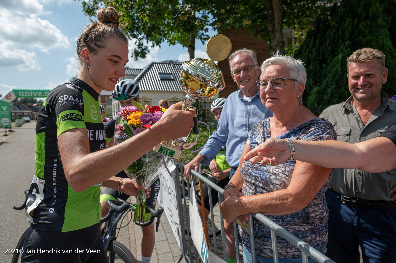 Rondom_de_Bult_van_Usquert_vrouwenkoers_2021©jan hendrik van der veen ... Rondom_de_Bult_van_Usquert_vrouwenkoers_2021©jan hendrik van der veen ...