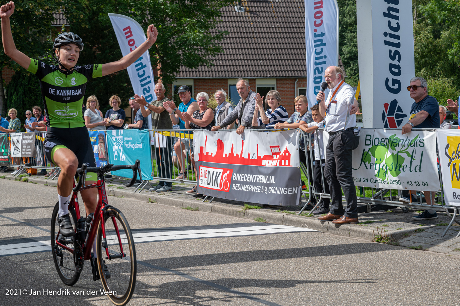 Rondom_de_Bult_van_Usquert_vrouwenkoers_2021©jan hendrik van der veen ... Rondom_de_Bult_van_Usquert_vrouwenkoers_2021©jan hendrik van der veen ...